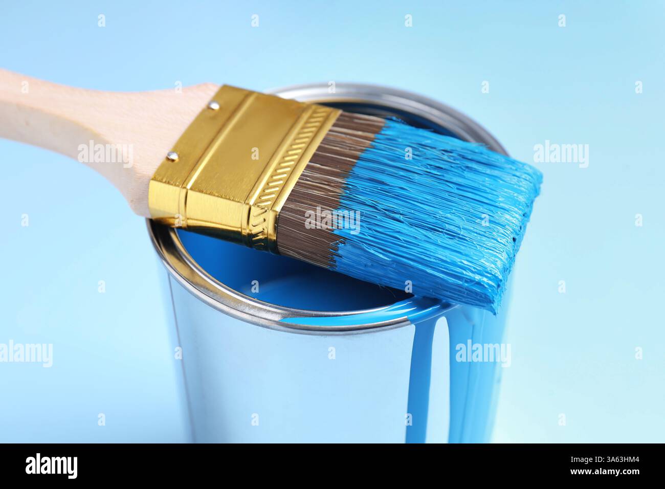 Can light blue paint hi-res stock photography and images - Alamy