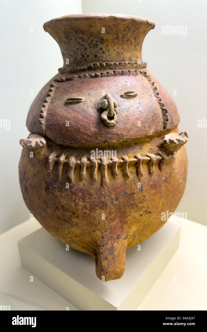 An anthropomorphic ceramic pot from the Pre-Hispanic indigenous Sonso ...