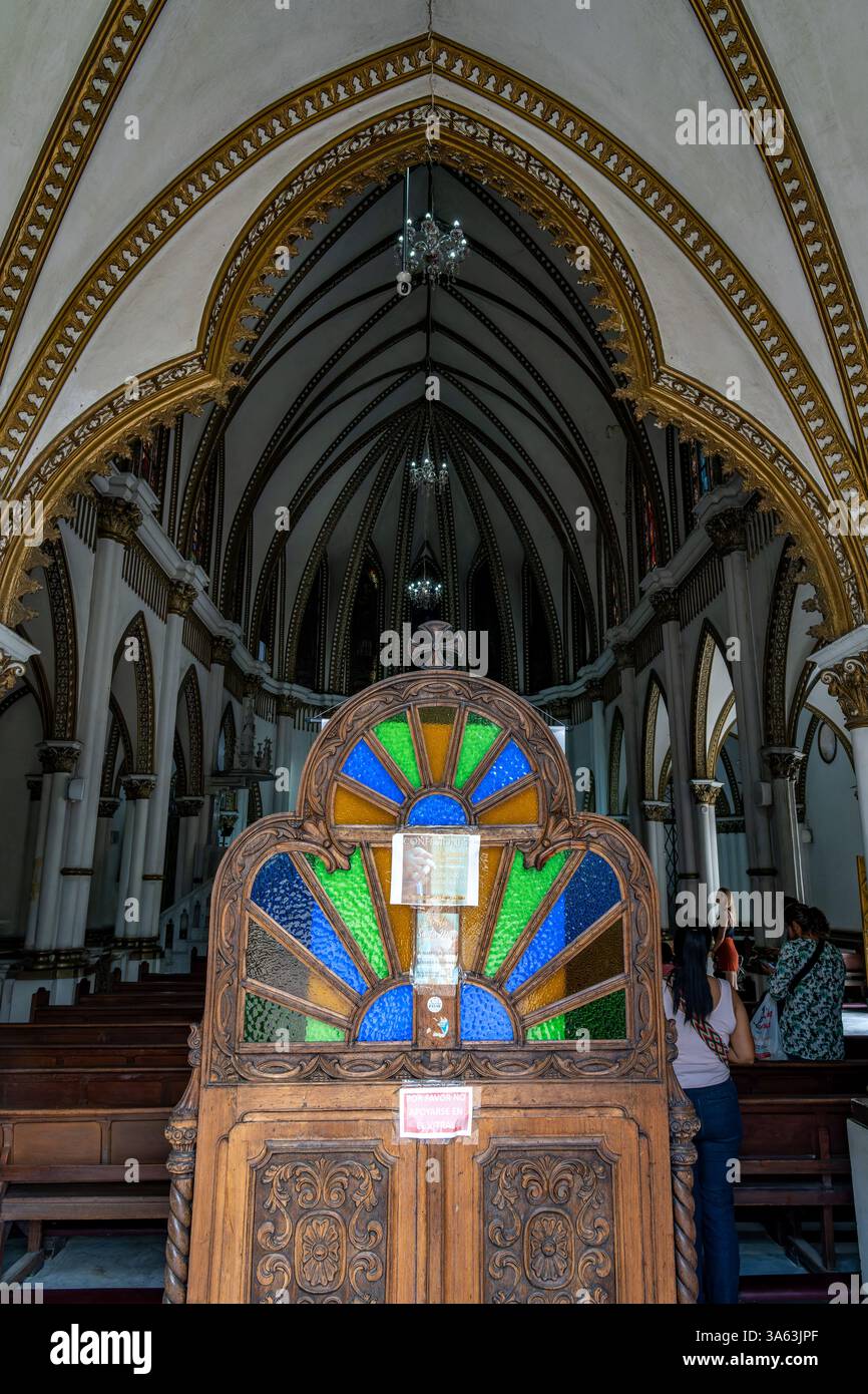 The interior of La Ermita Church in Cali, Colombia Stock Photo - Alamy