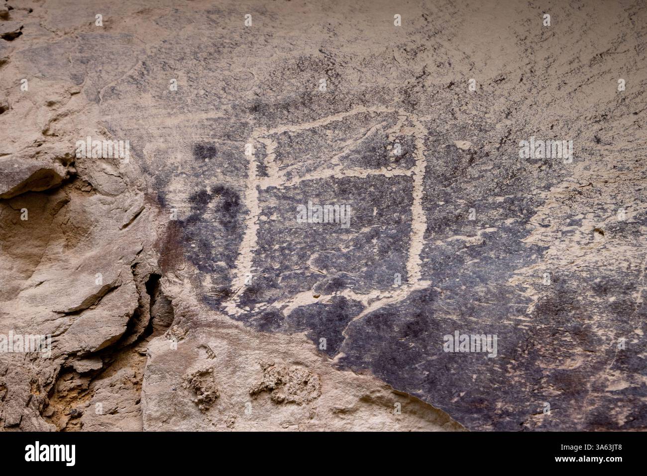 A pre-Hispanic Native American petroglyph rock art panel in Cottonwood ...