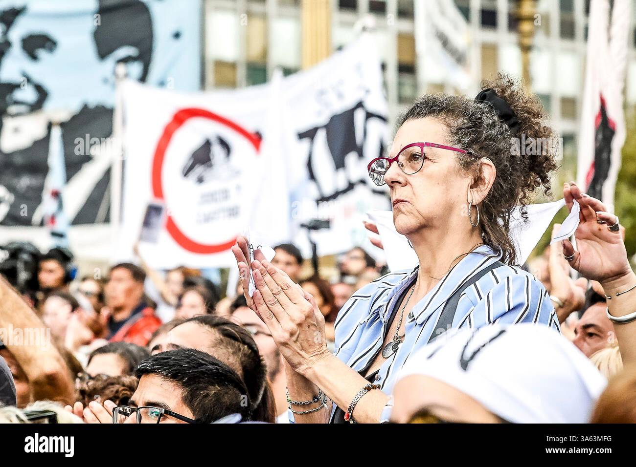 24 03 1976 hi-res stock photography and images - Alamy