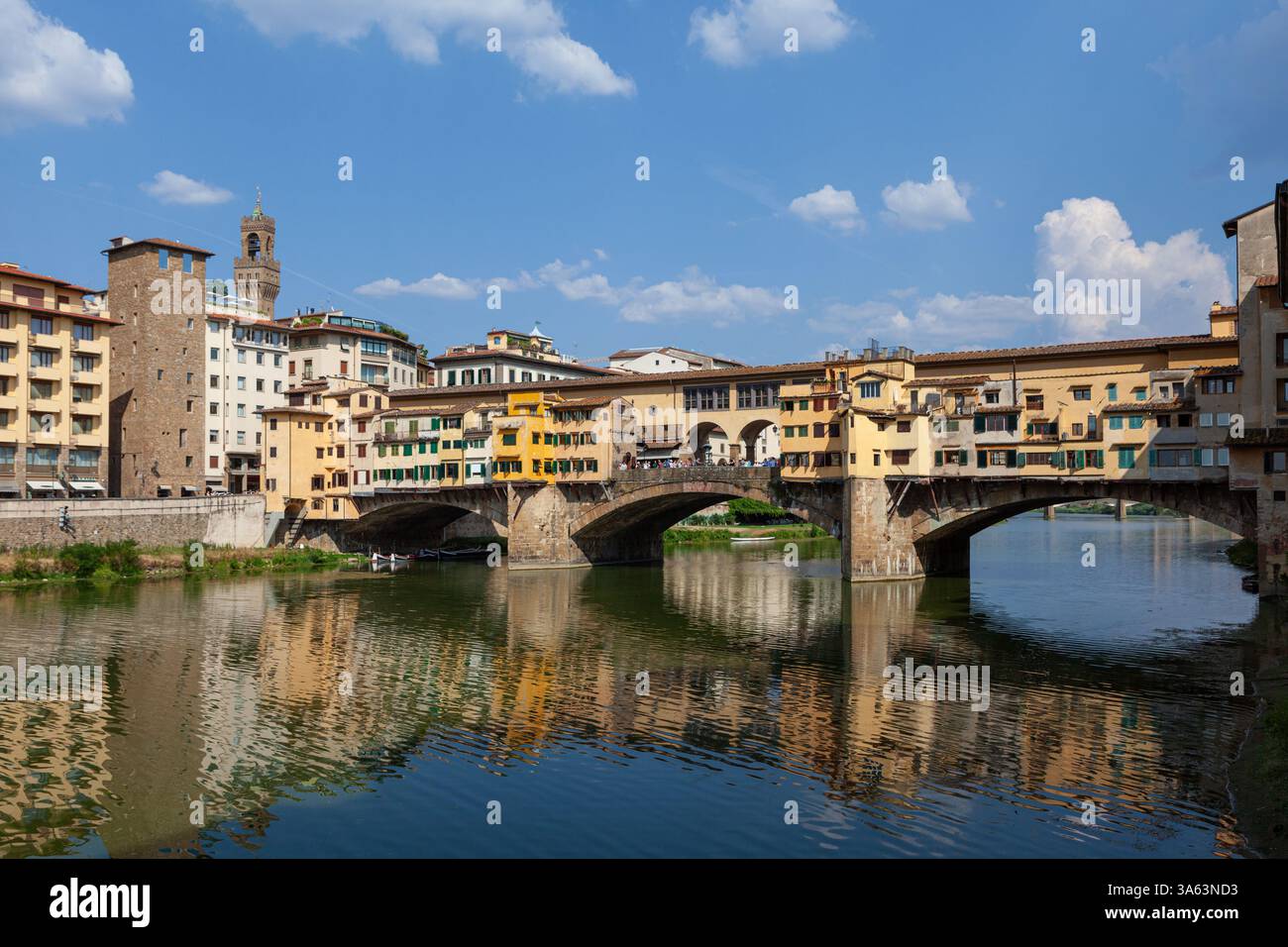 Ponte Vecchio, the iconic medieval and segmental arch bridge crossing ...