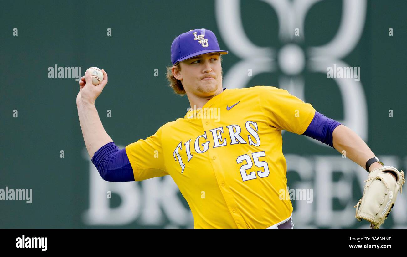 LSU pitcher Kade Woods (25) throws during an NCAA baseball game against ...