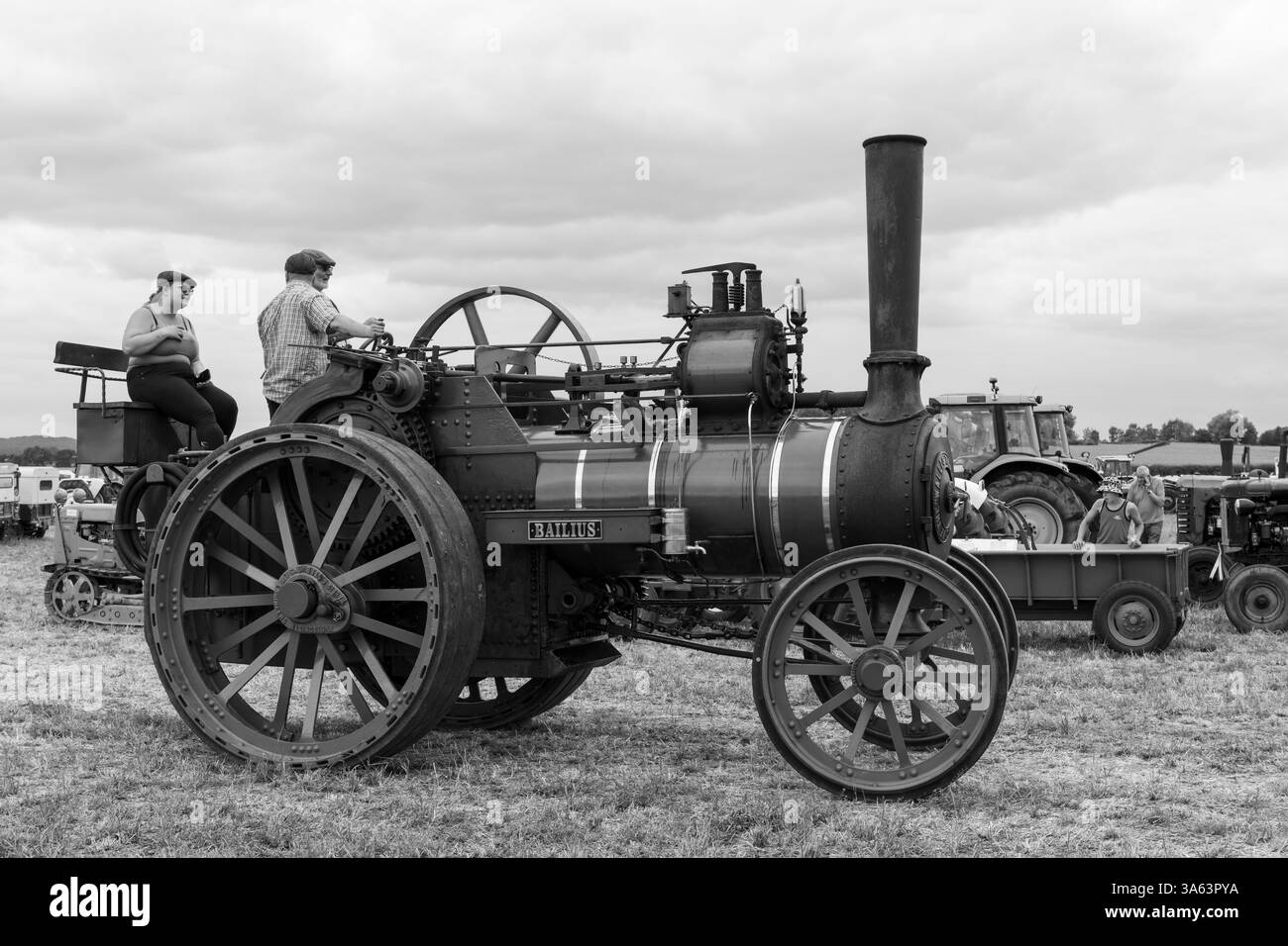 Traction engine 1907 Black and White Stock Photos & Images - Alamy
