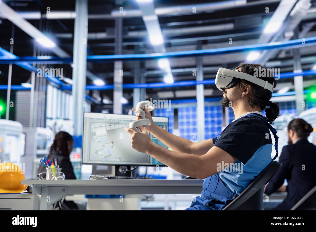 Solar panels plant engineer using VR simulation to optimize manufacturing workflow ...