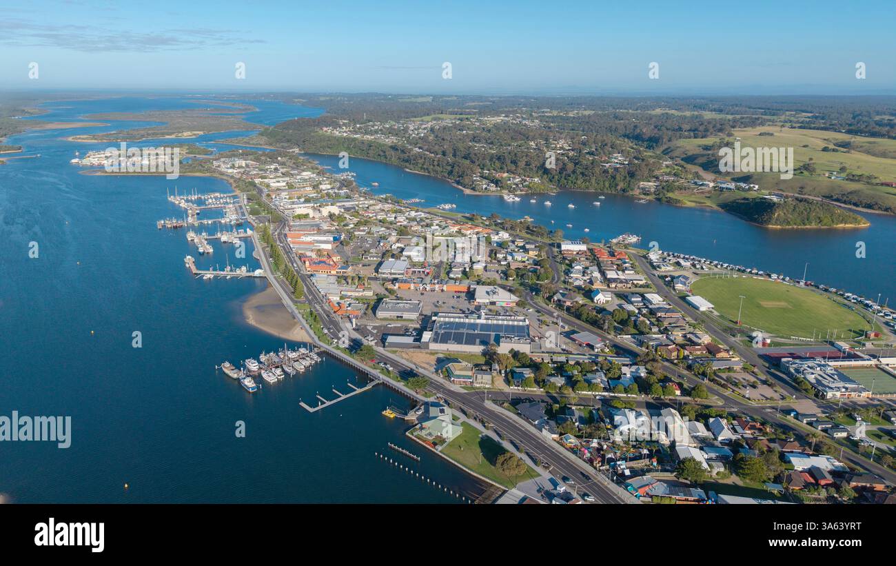 The Victorian town of lakes Entrance and the Gippsland lakes Stock ...