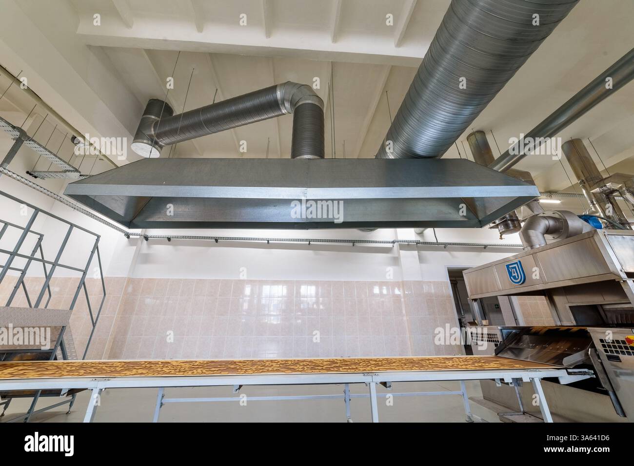 Aluminum kitchen ventilation pipe hi-res stock photography and images ...