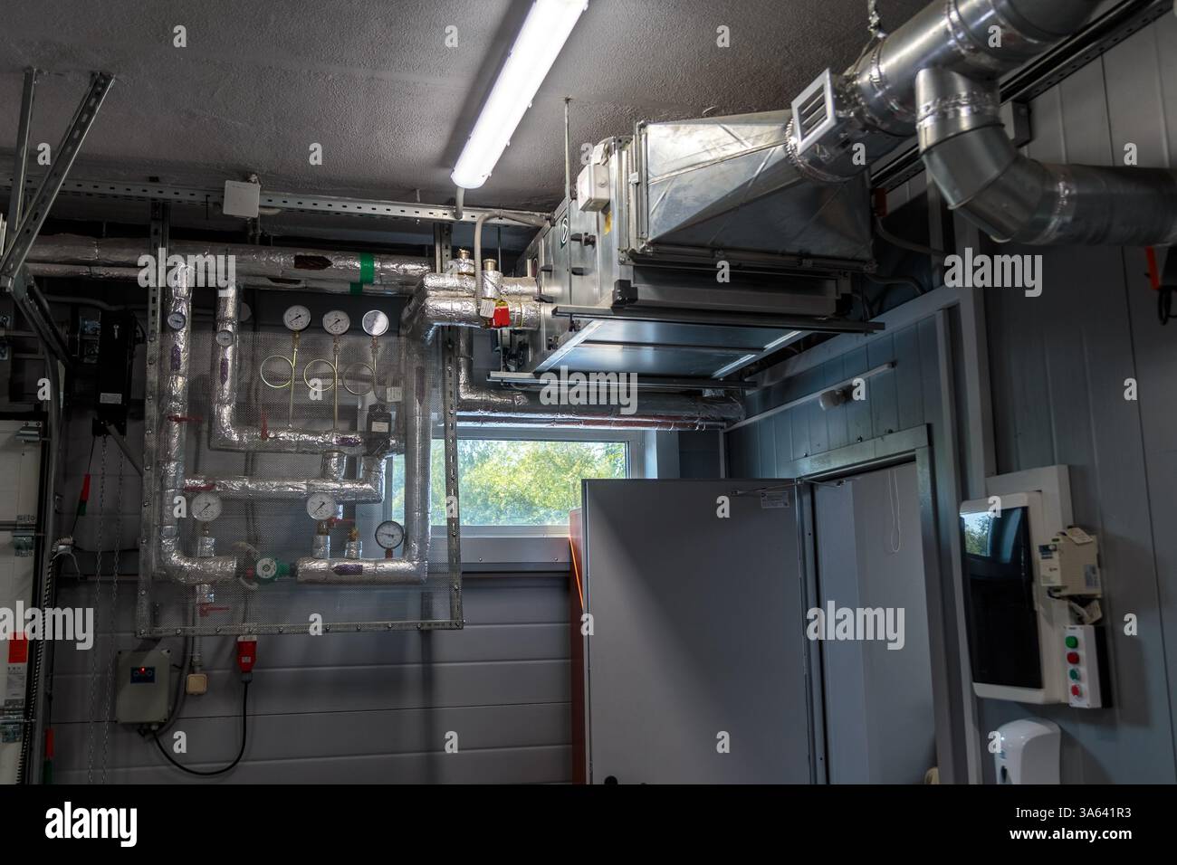 Air heating system for industrial premises, new technologies. pressure ...