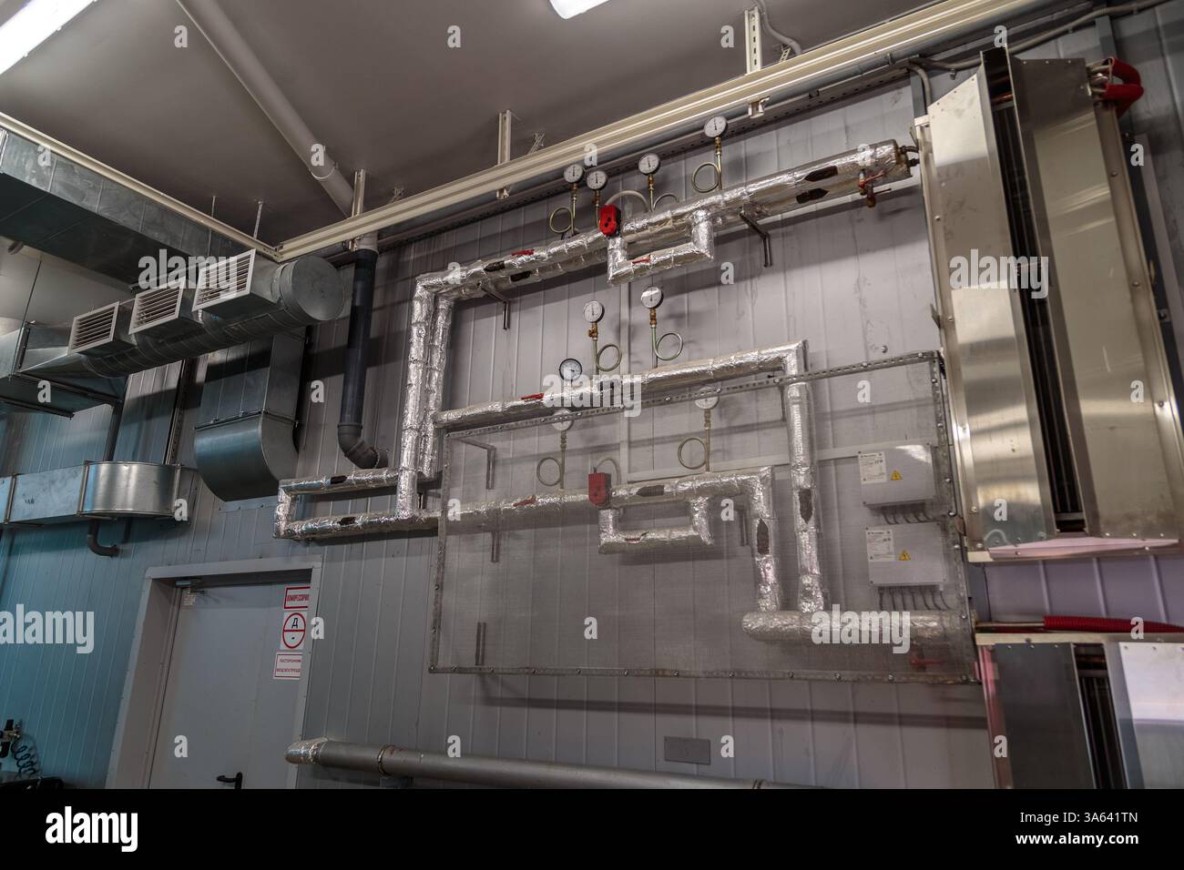 Heating pipe system in the warehouse of the enterprise. pipe system ...