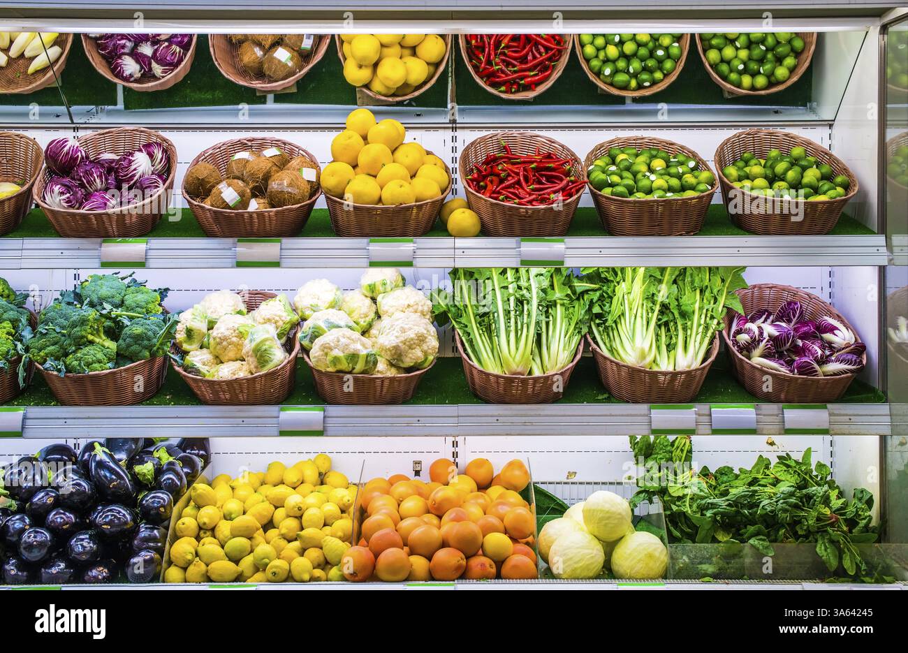 Fruits and vegetables on a supermarket shelf Stock Photo - Alamy