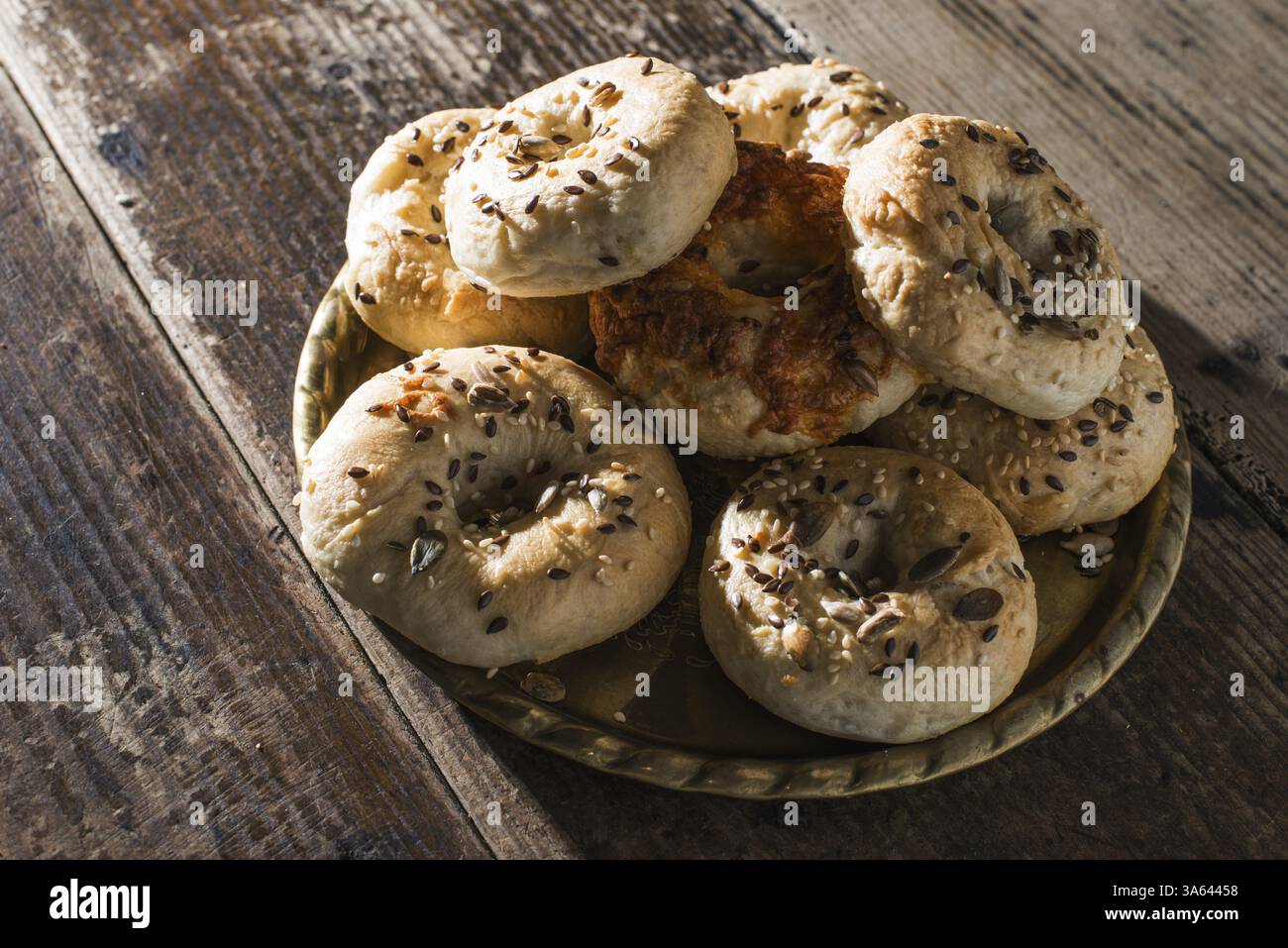 Bagel in tray hi-res stock photography and images - Alamy