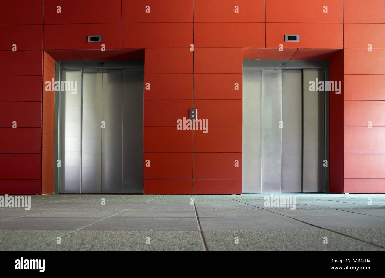 Two elevator doors hi-res stock photography and images - Alamy