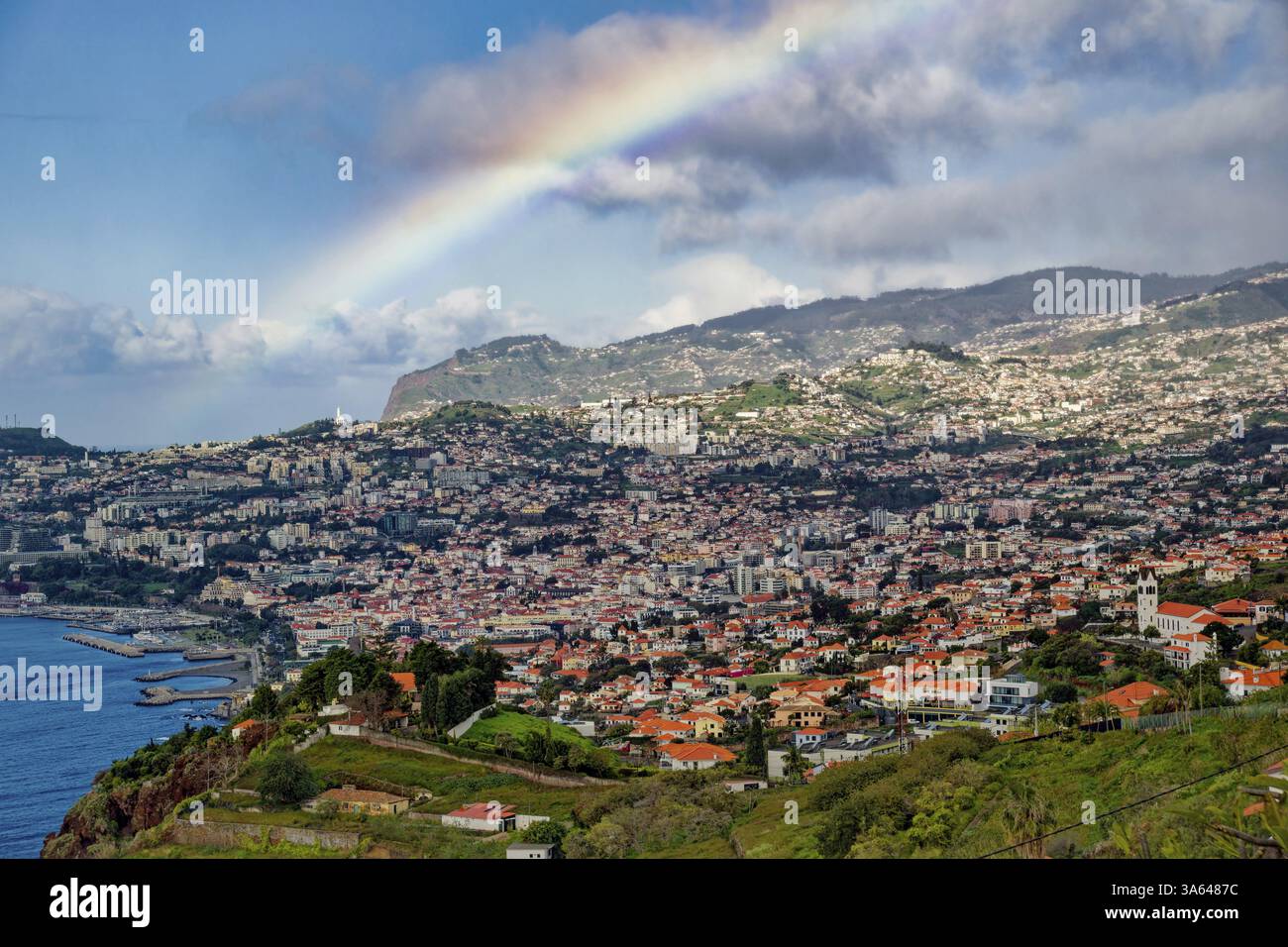View madeiras capital funchal hi-res stock photography and images - Alamy
