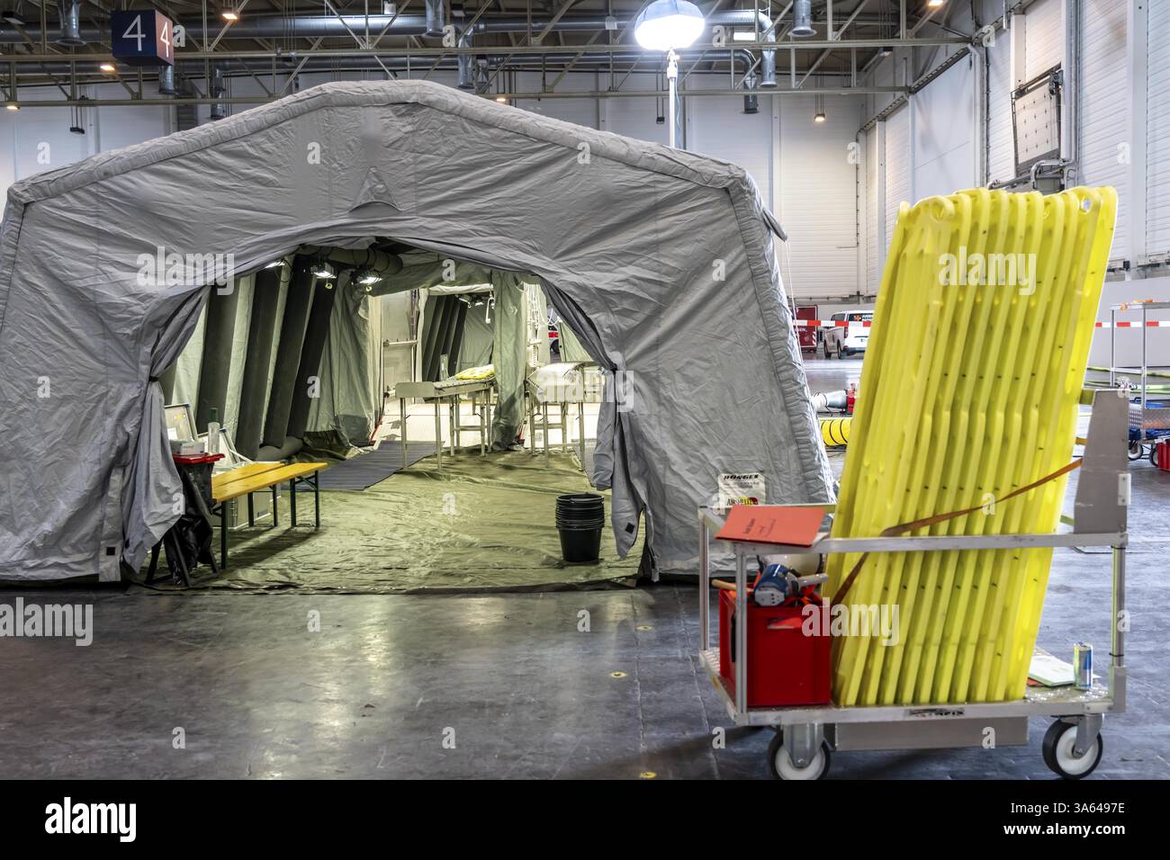 Decontamination of injured persons after an assumed accident involving ...