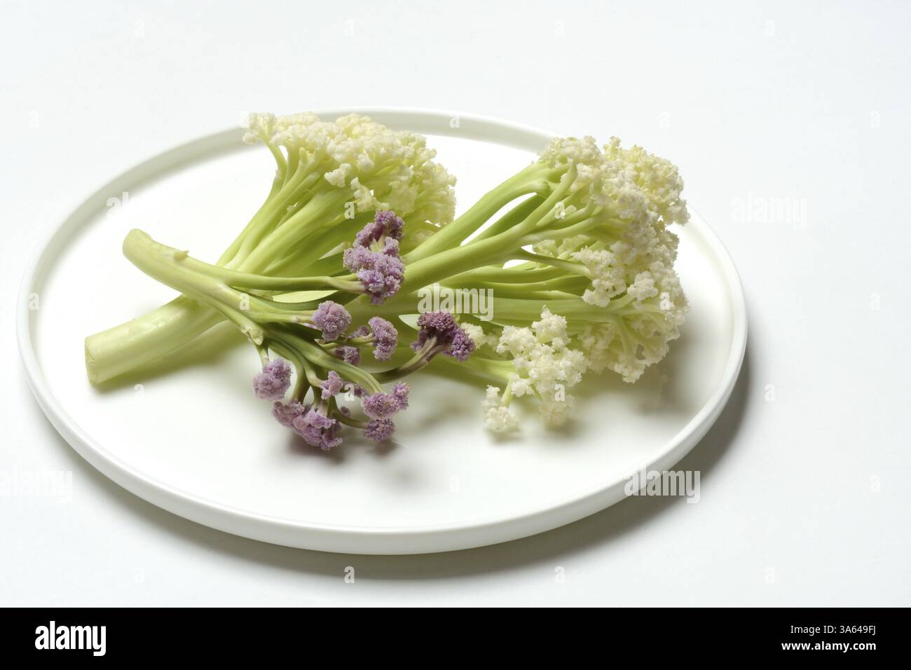 Fioretto, a cross between cauliflower and broccoli. The flowers are ...