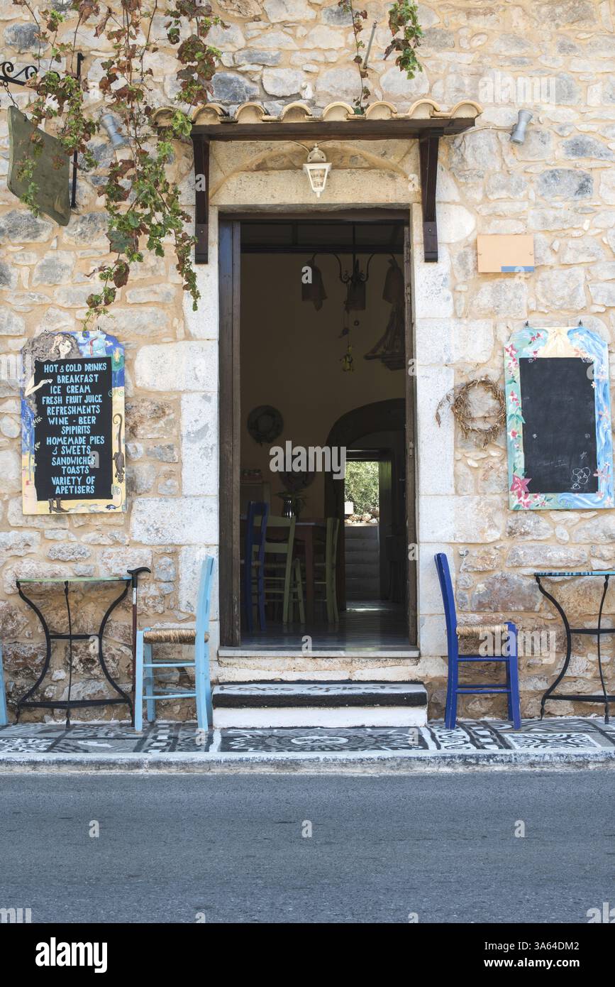 Typical greek restaurant. Greece, Mani Stock Photo - Alamy