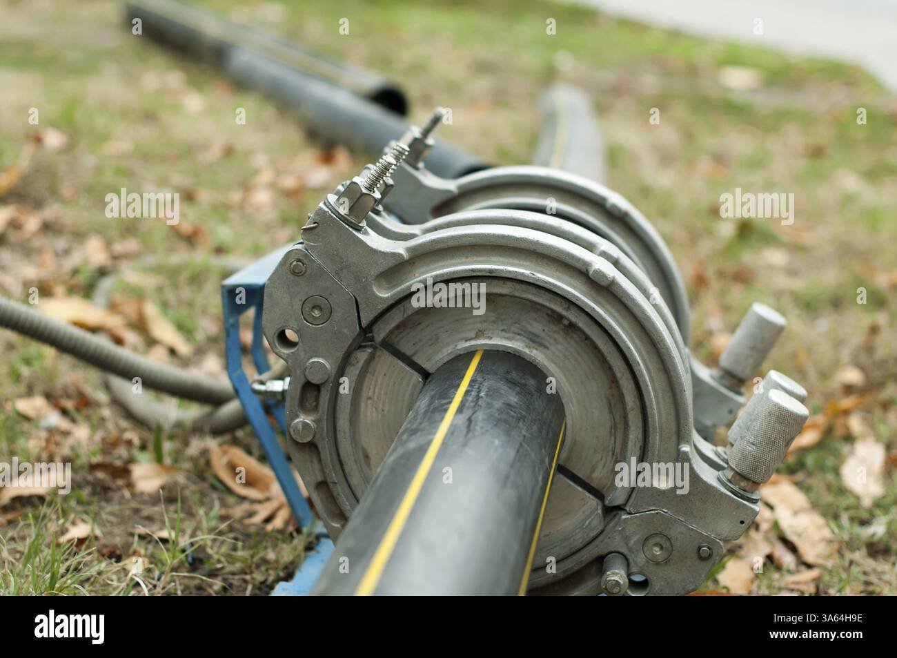Connecting pvc pipes hi-res stock photography and images - Alamy