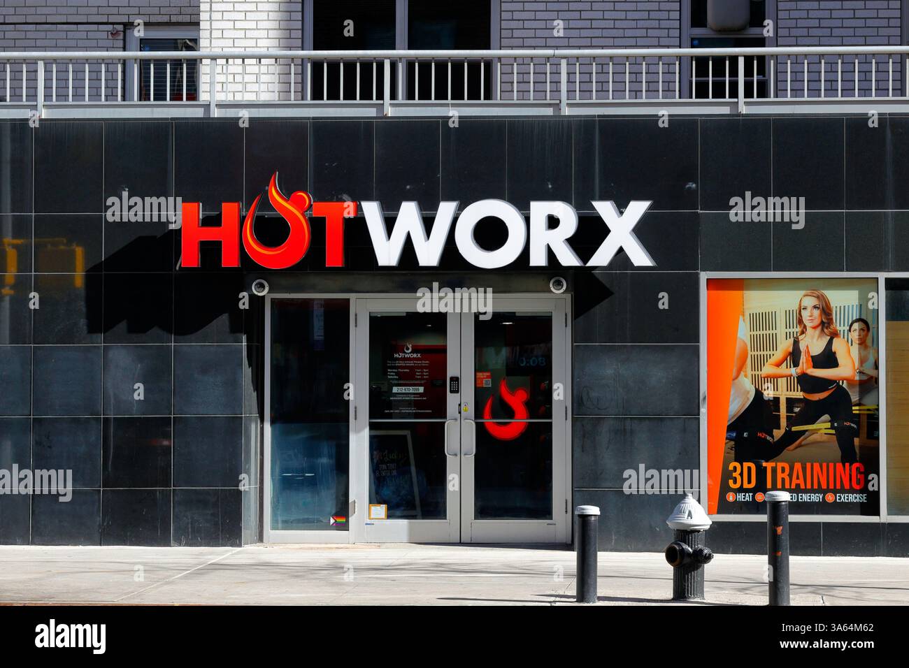 Hotworx, 784 Broadway, New York, NYC storefront of a infrared fitness ...