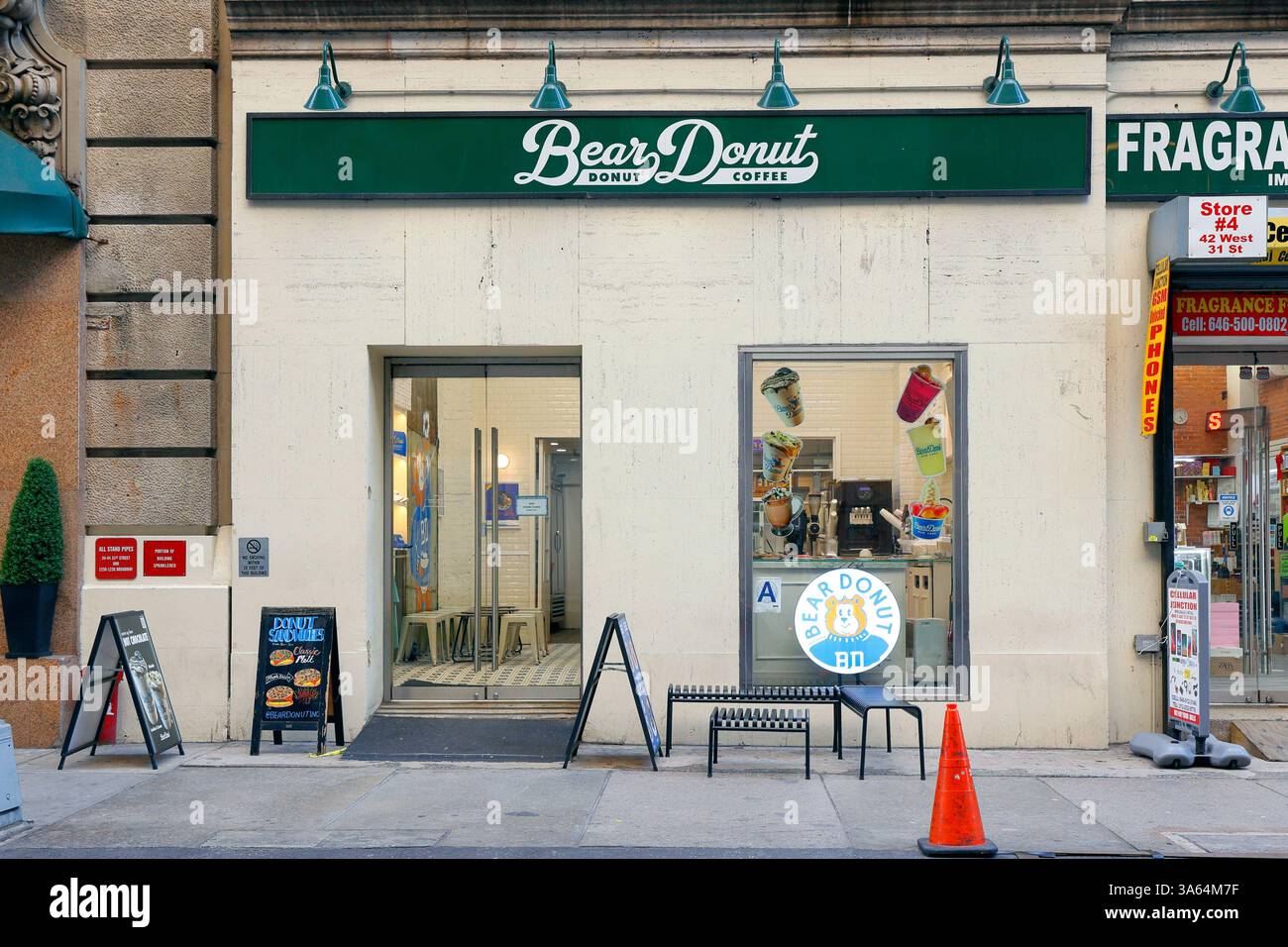 Bear Donut, 40 W 31st St, New York, NYC storefront of a mochi donut ...