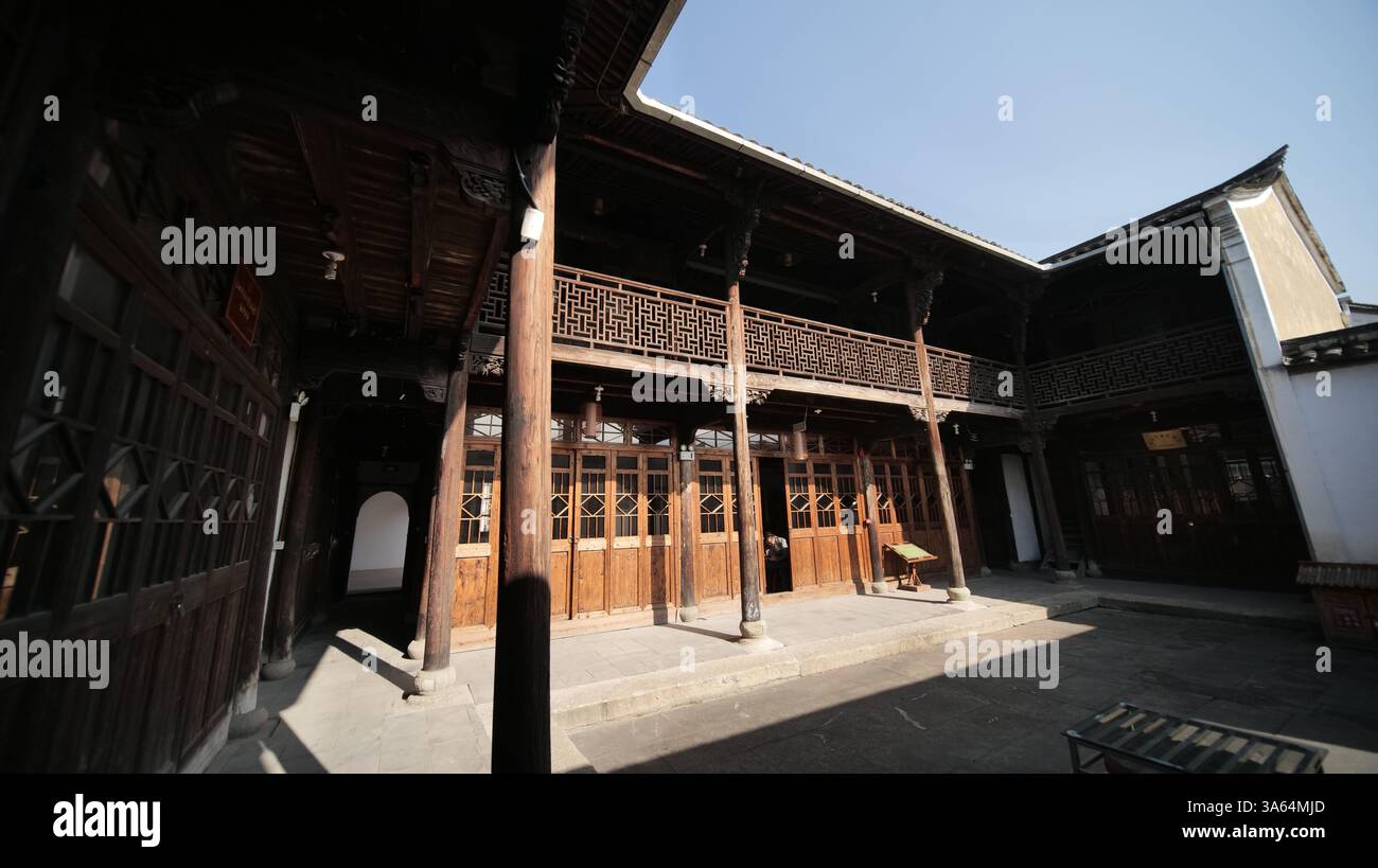 Footage famous landmark chinese temple hi-res stock photography and ...