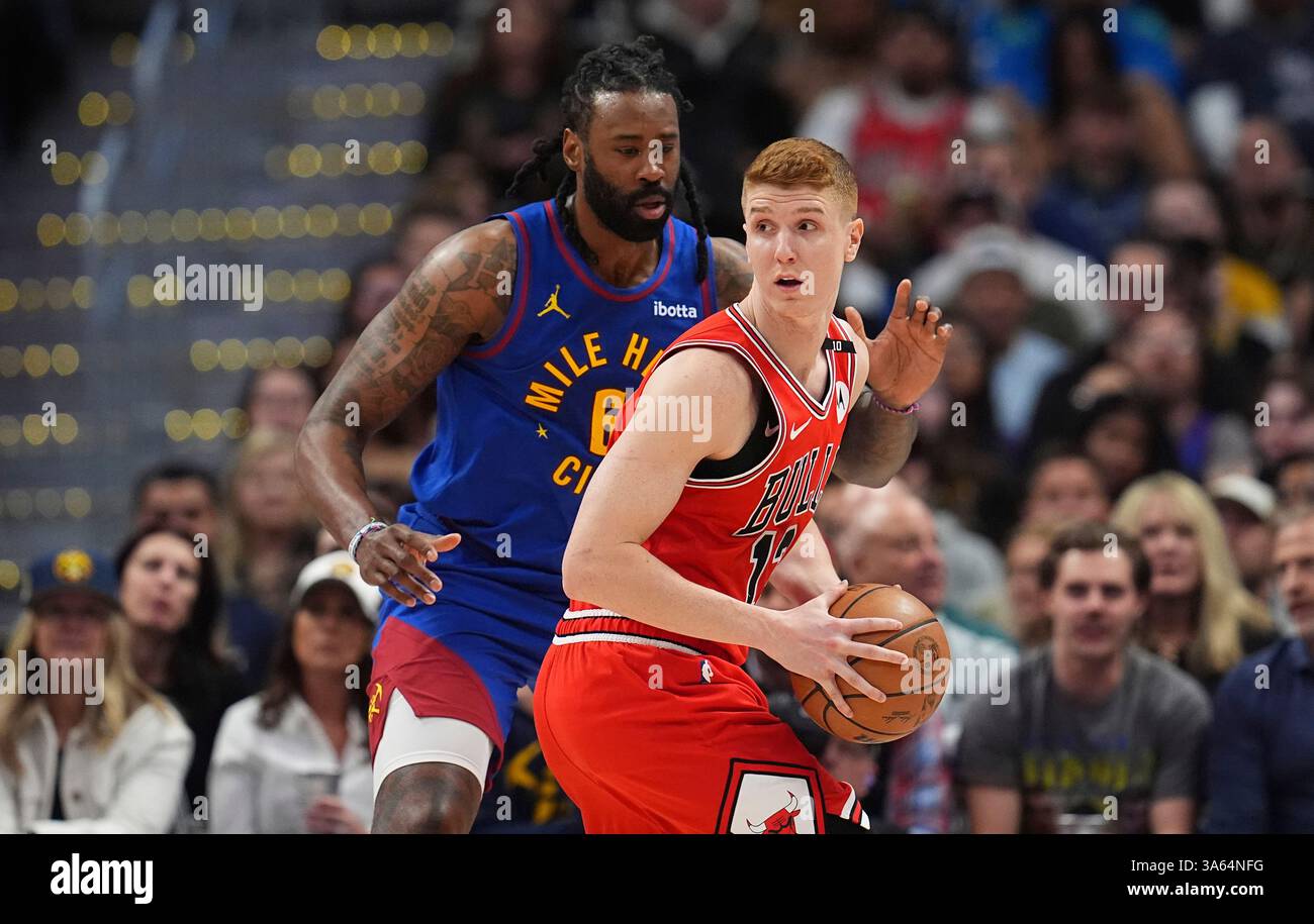 Chicago Bulls guard Kevin Huerter, right, looks to pass the ball as ...