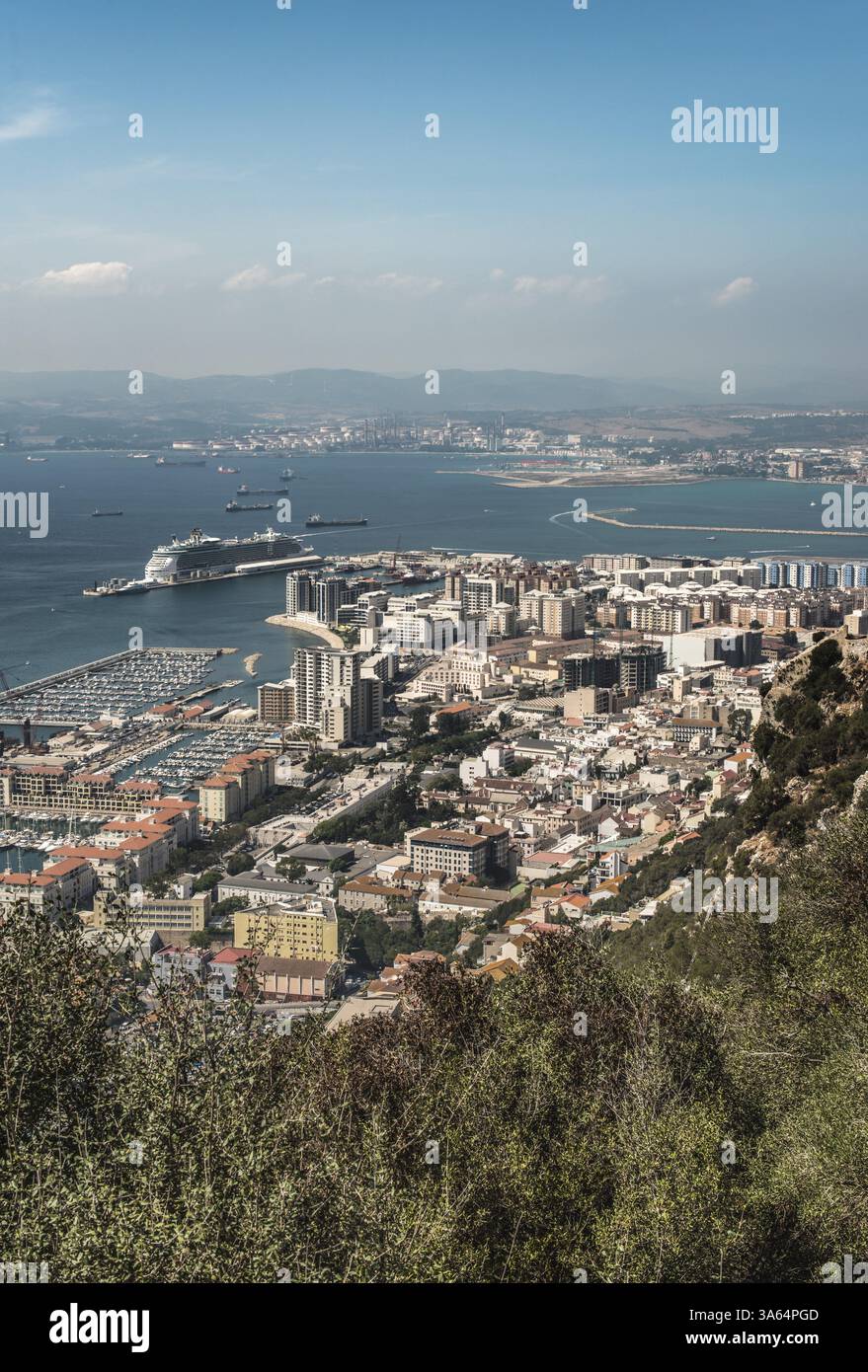 Viewpoint shots hi-res stock photography and images - Alamy
