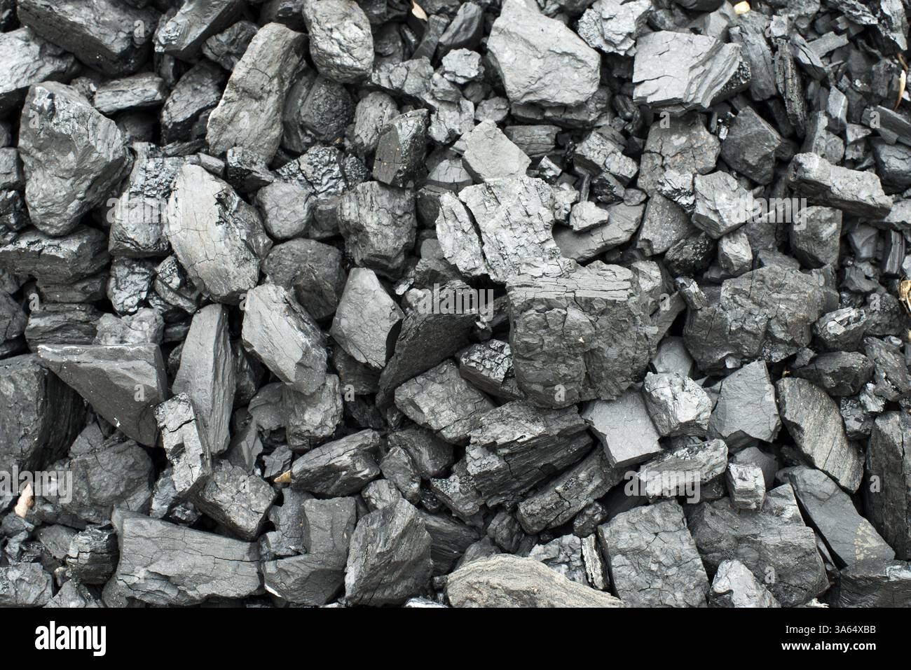 Slag pile hi-res stock photography and images - Alamy