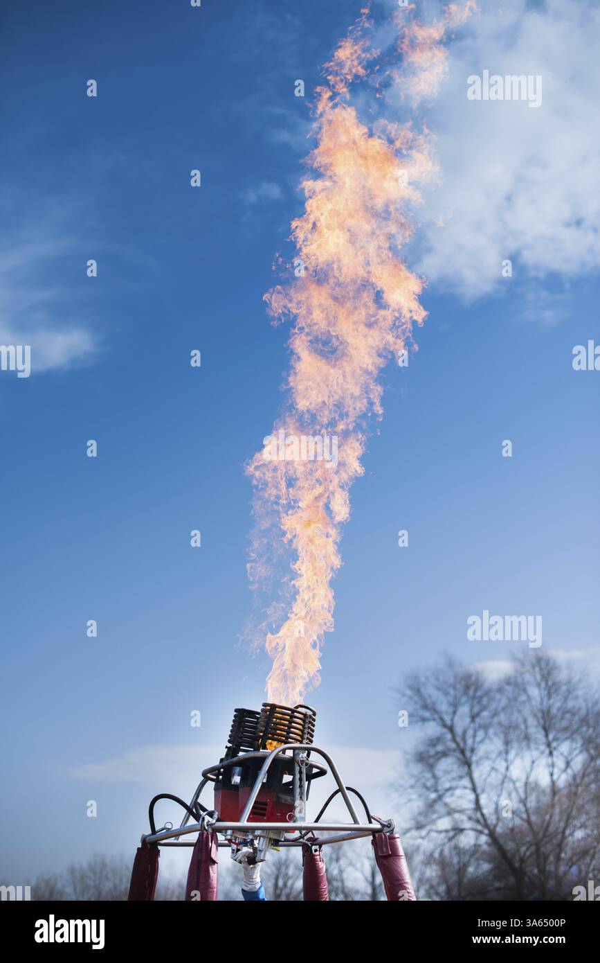 Fire from balloon flight. Burner Stock Photo - Alamy