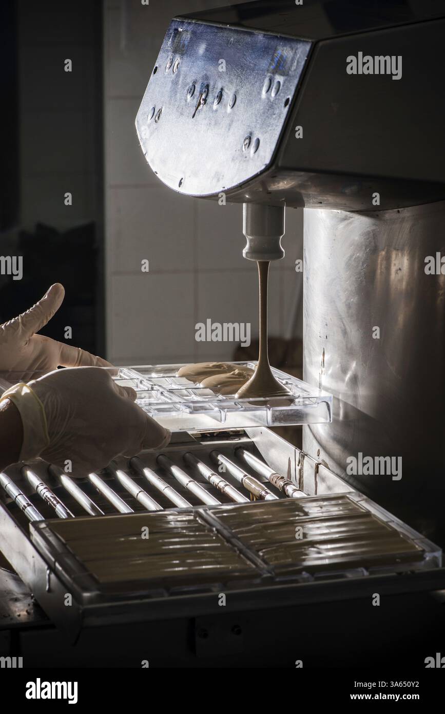 Chocolate factory. Making chocolate bar Stock Photo - Alamy