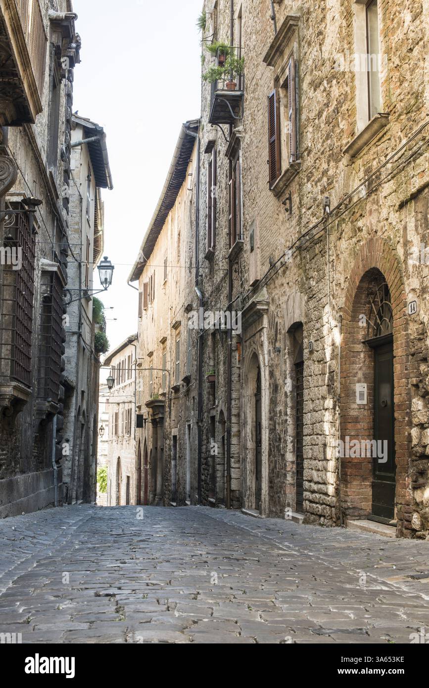 Italian typical houses. Stone buildings Stock Photo - Alamy