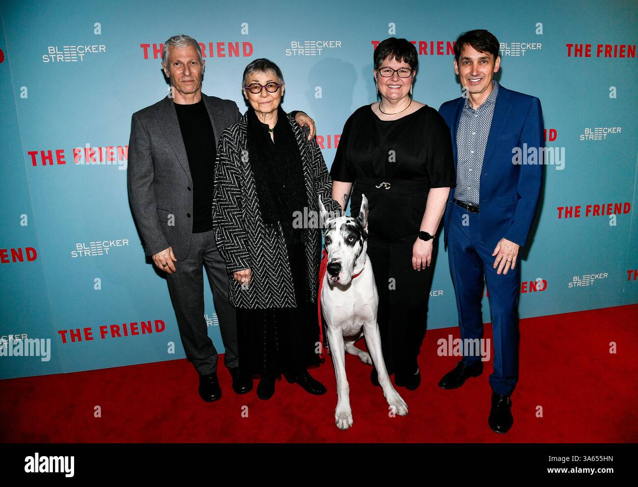 David Siegel, left, Sigrid Nunez, Bing the dog, Bev Klingensmith and ...
