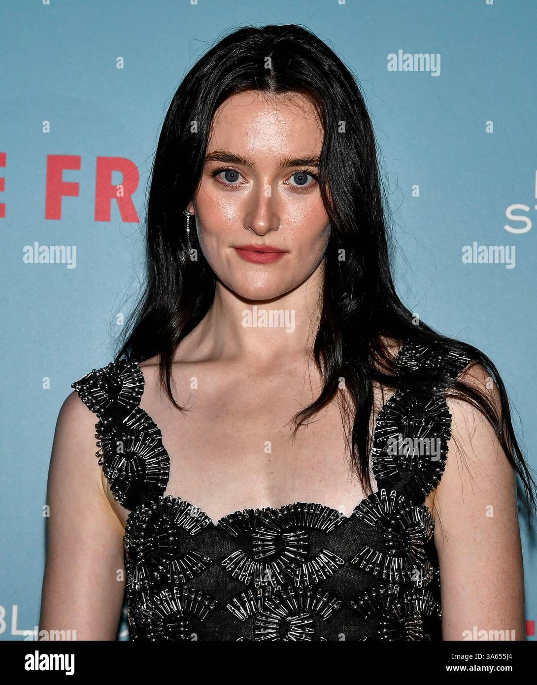 Sarah Pidgeon attends the premiere of "The Friend" at IPIC Theaters on ...