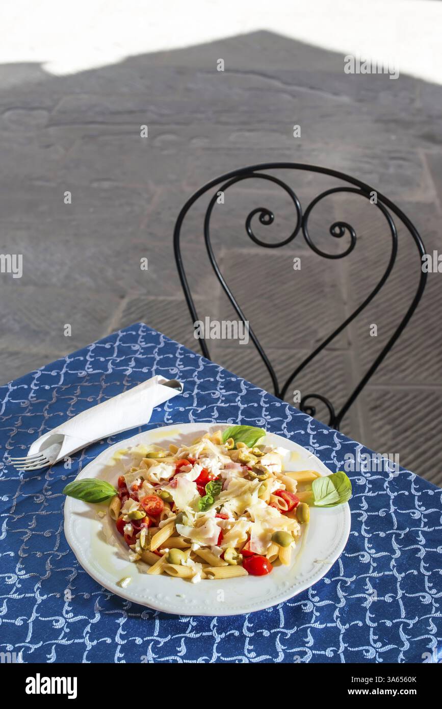 Plate with italian pasta. Vintage italian restaurant Stock Photo - Alamy