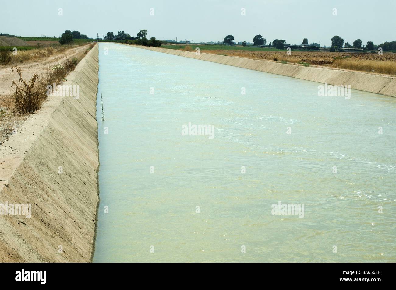 Watering method hi-res stock photography and images - Alamy