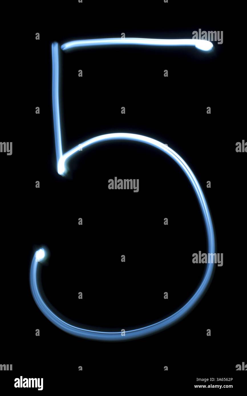 Number five digit from natural neon light Stock Photo - Alamy