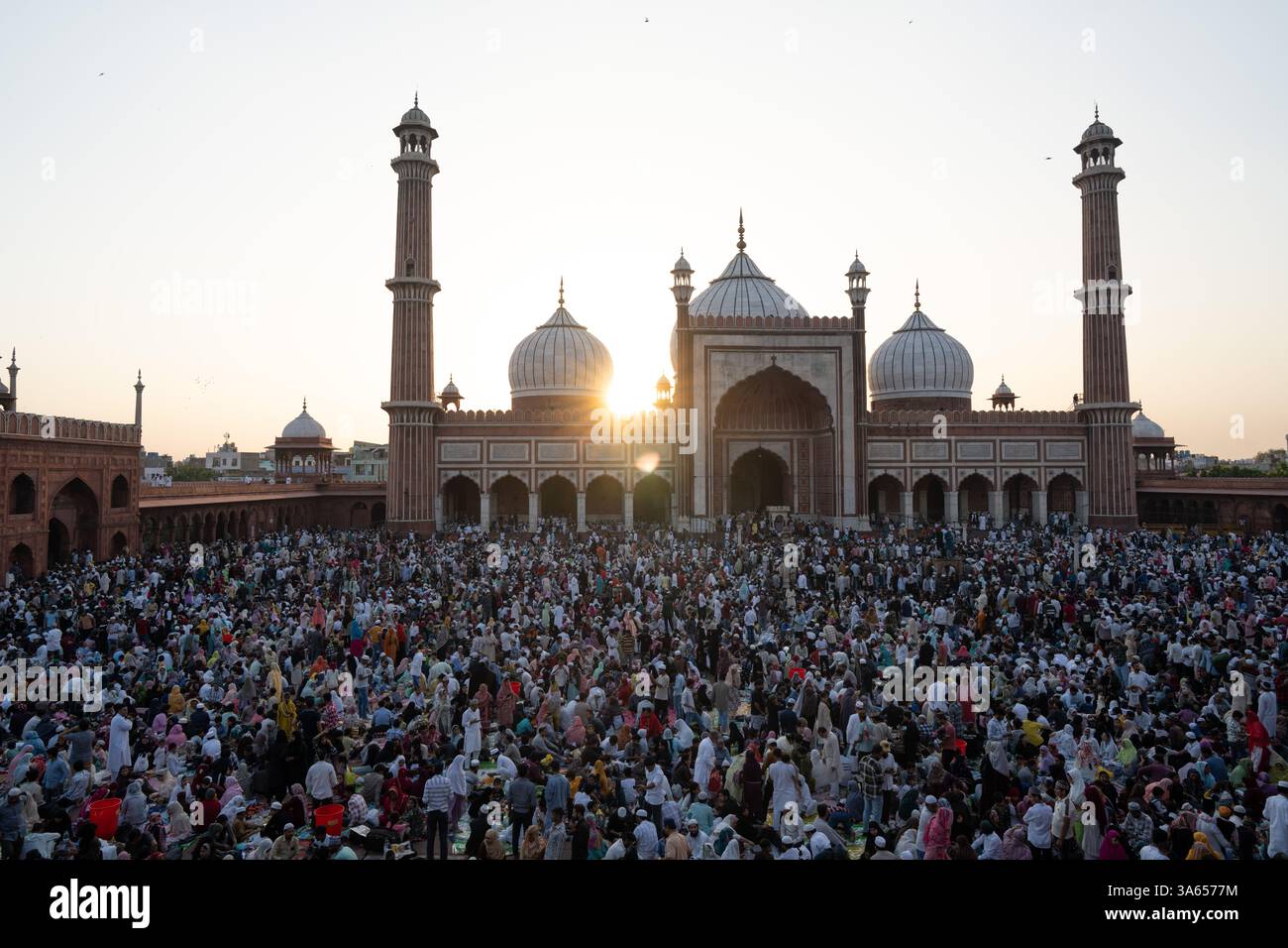 New Delhi, India. 23rd Mar, 2025. Indian Muslims gather to break their ...