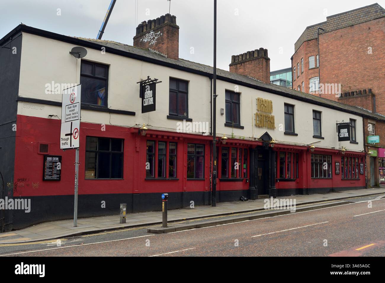 Grand Central, Oxford Road, Manchester Stock Photo - Alamy