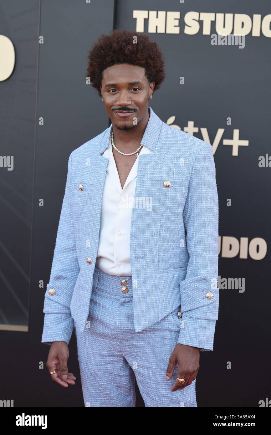 Ca. 24th Mar, 2025. Dewayne Perkins at arrivals for THE STUDIO Premiere ...
