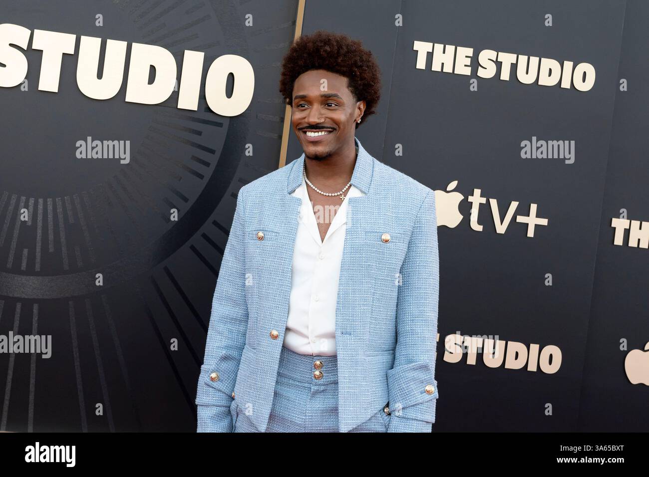 Los Angeles, USA. 24th Mar, 2025. Dewayne Perkins attends the arrivals ...