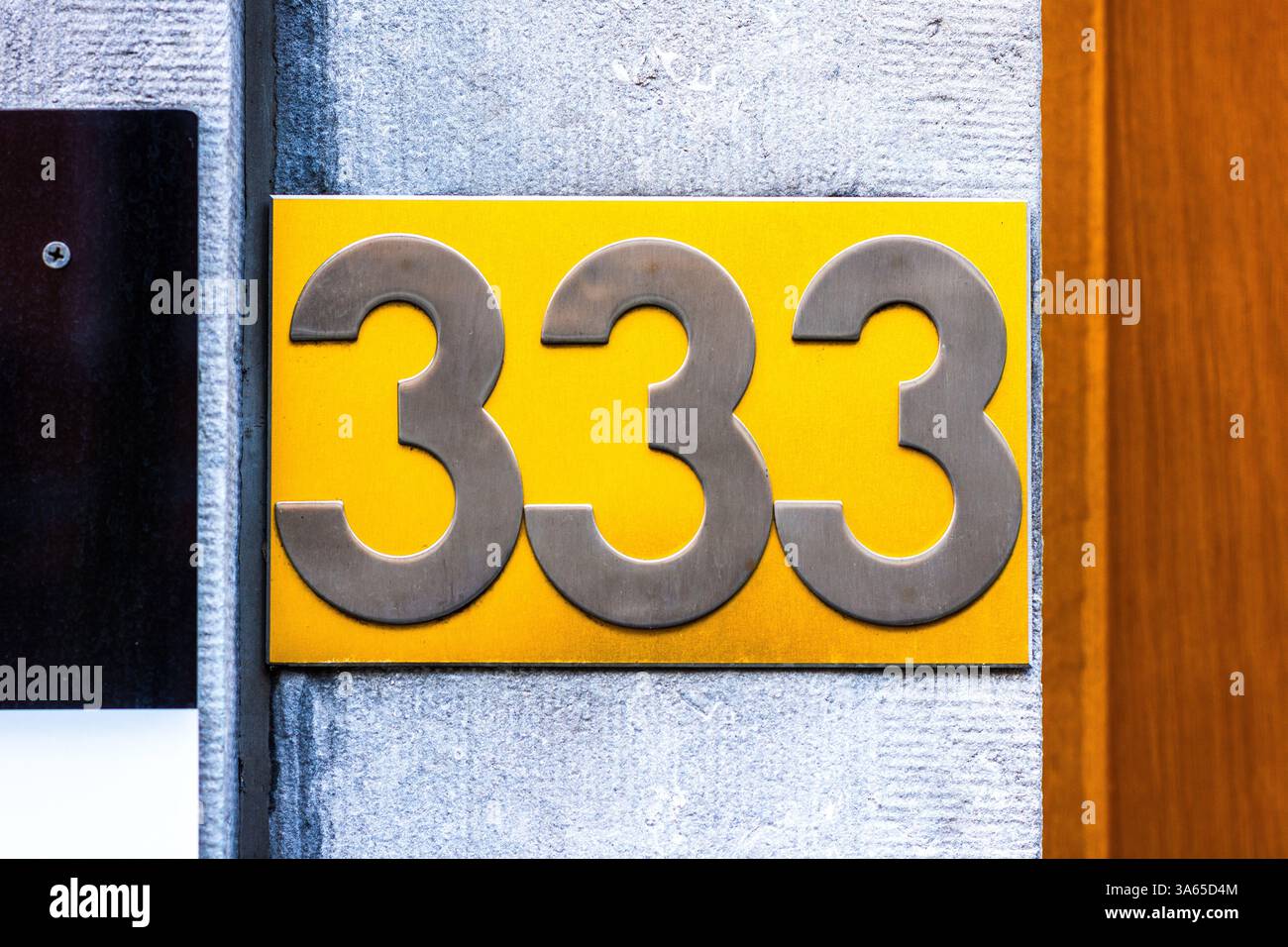 House number 333 hi-res stock photography and images - Alamy