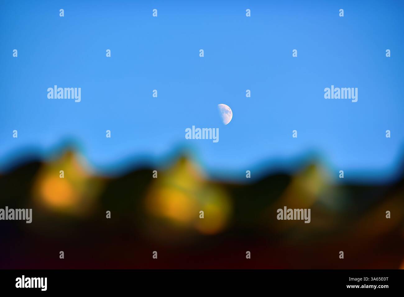 Rising tiles hi-res stock photography and images - Alamy