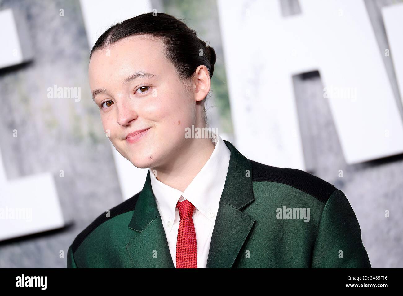 Los Angeles, USA. 24th Mar, 2025. Bella Ramsey attends the Los Angeles ...