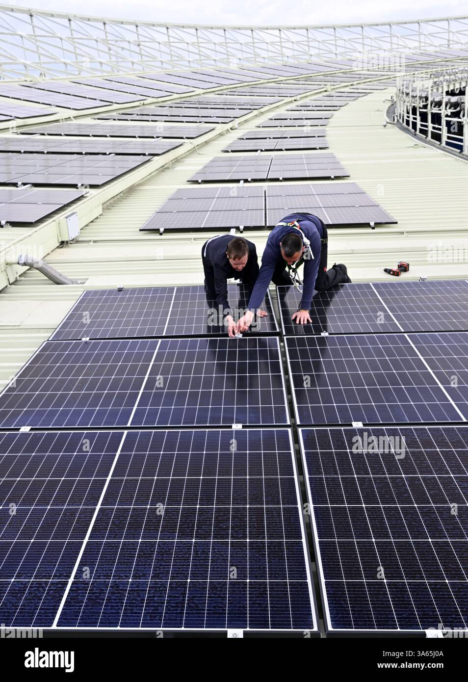 THEME PICTURE - Illustration on the topics of photovoltaic system/PV ...