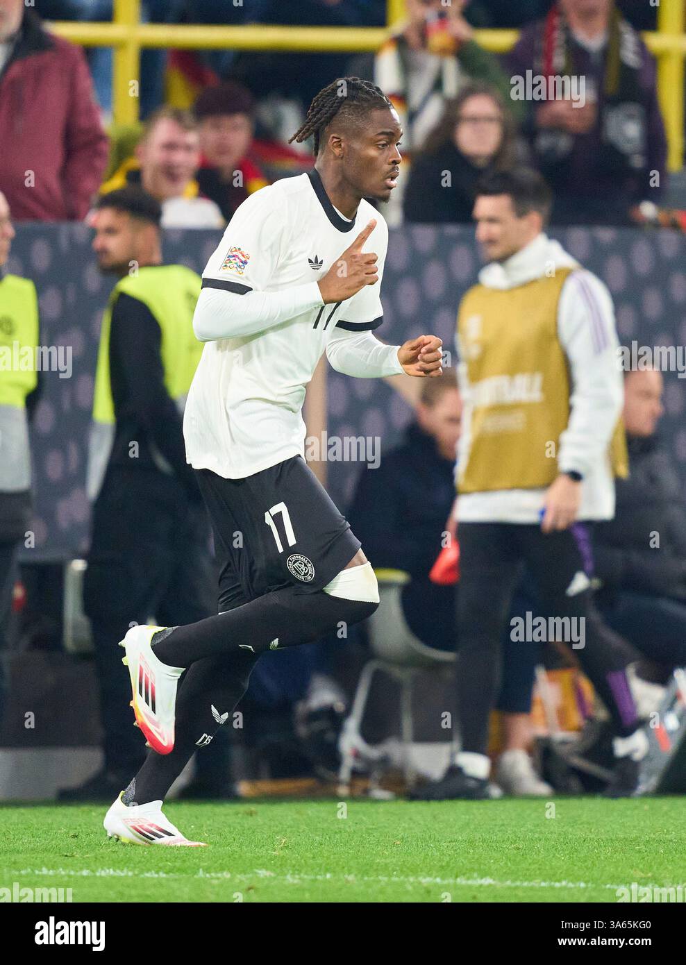 Yann bisseck dfb hi-res stock photography and images - Alamy