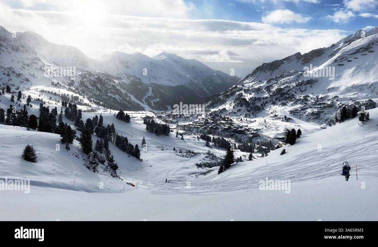 Obertauern, Salzburg area, Austria - Ski resort, hut, skiers and slope ...