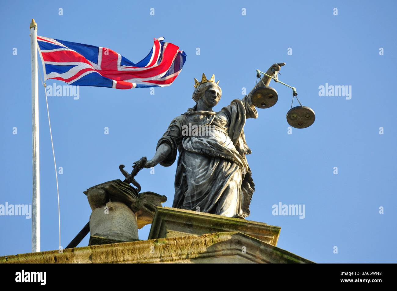 Scales of Justice Statue, Guildhall, High Street, Bath, England, United ...