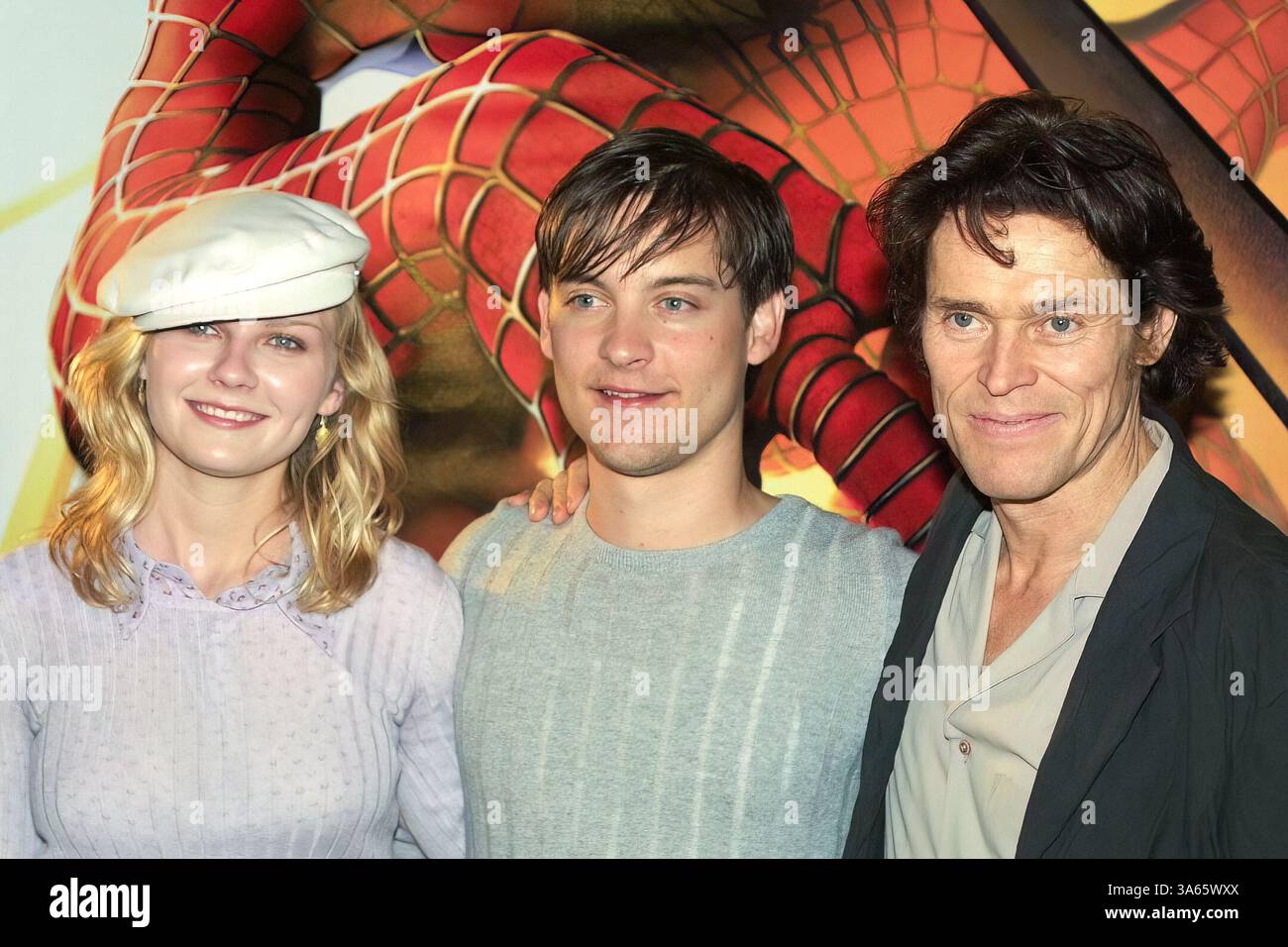 SPIDER-MAN CAST SPIN INTO SYDNEY TO PROMOTE NEW MOVIE.L/R : KIRSTEN ...
