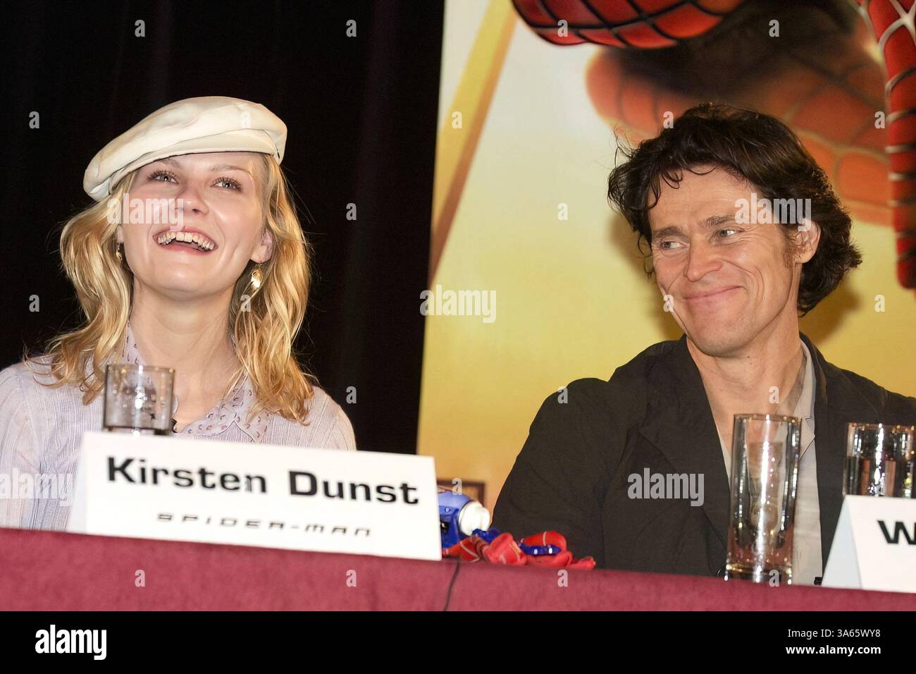 SPIDER-MAN CAST SPIN INTO SYDNEY TO PROMOTE NEW MOVIE. L/R : KIRSTEN ...