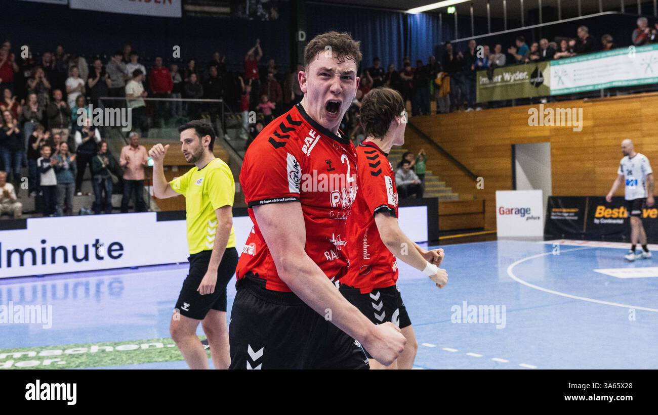 Joel Willecke (2 HSC Suhr Aarau) celebrating the win at Quickline ...