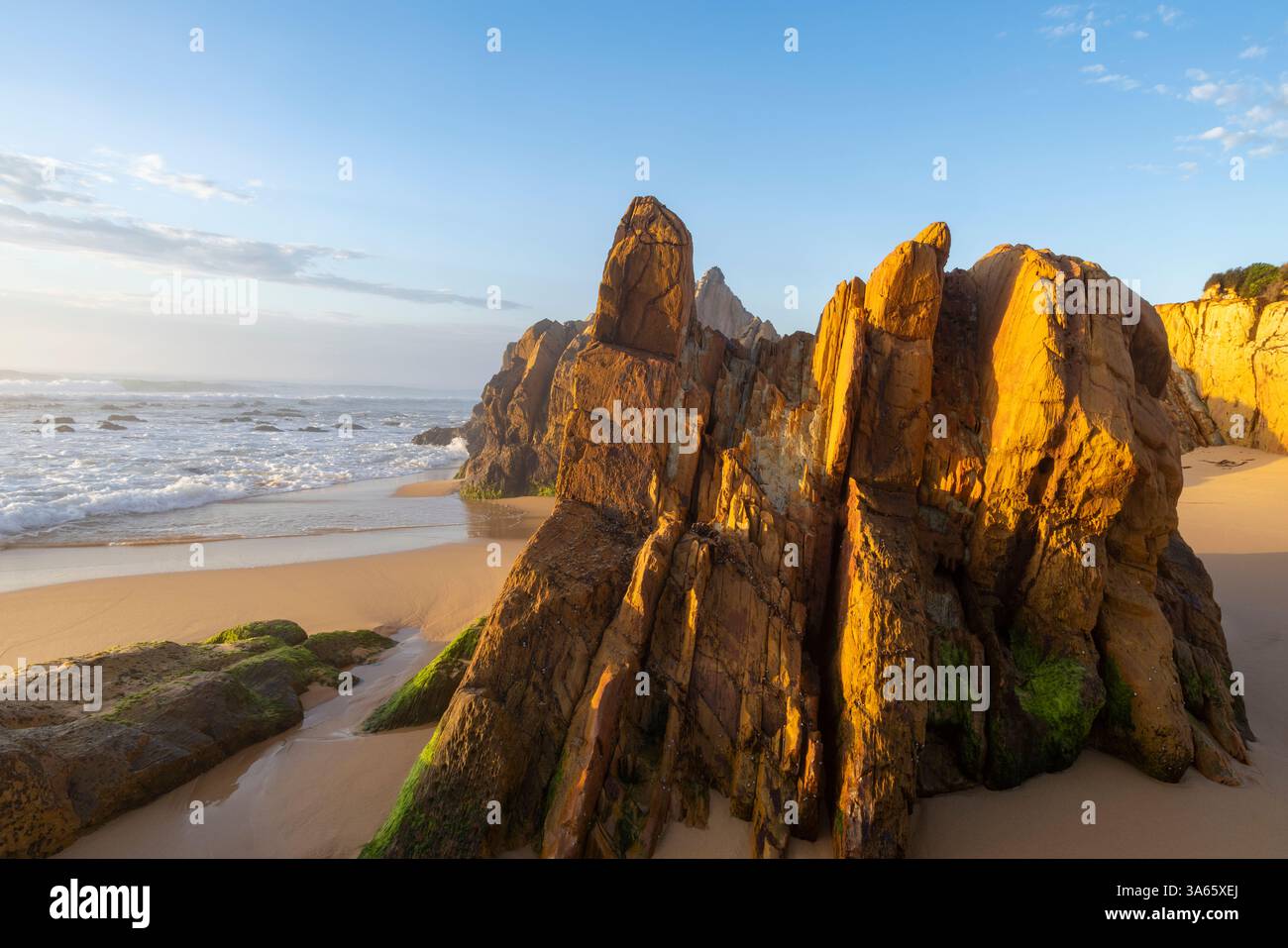 Large rocks, Gillard's beach in Mimosa Rocks national park on the ...